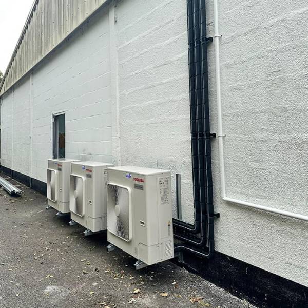 Air Conditioning and Ventilation For Manufacturing Clean Room